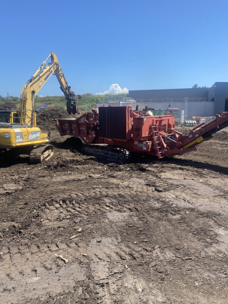 CRUSHING / SCREENING / RECYCLING – Divall's Earthmoving and Bulk Haulage